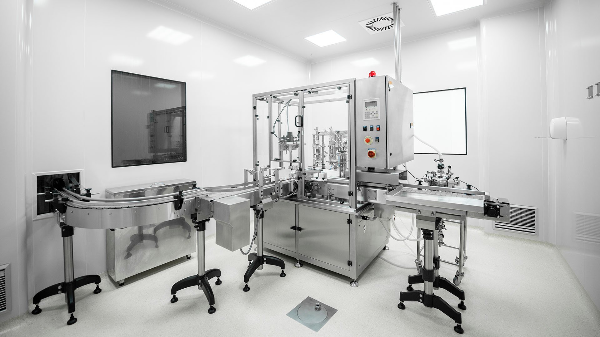 Downsizing Cleanrooms Can Benefit Life Sciences Manufacturers | Haskell