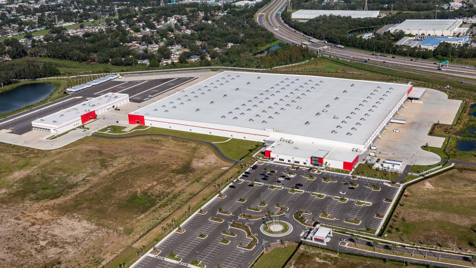 Coca-Cola Office & Distribution Hub - Haskell